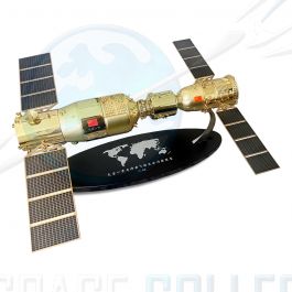 Official 24k Gold Shenzhou-8 Spaceship Model